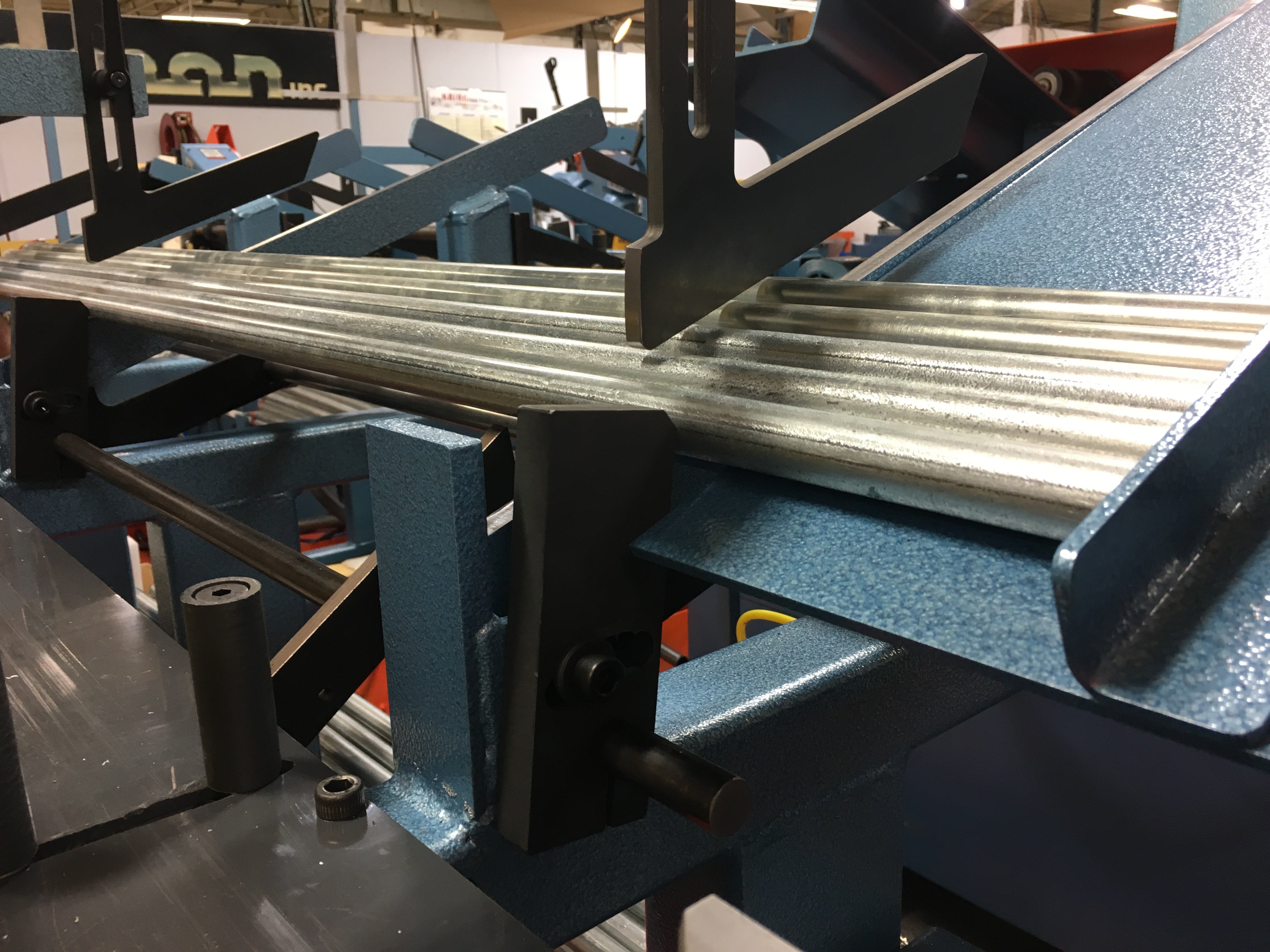 Auto Loading Saw Made to Enhance Performance